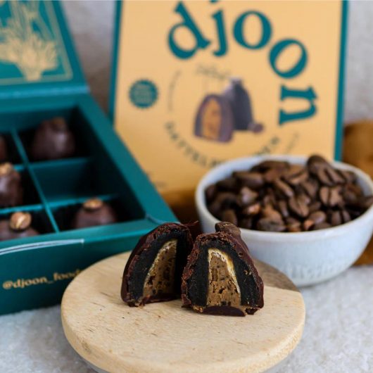 djoon – Dattelpralinen: Espresso Crunch (Bio) – TASTE MOROCCO